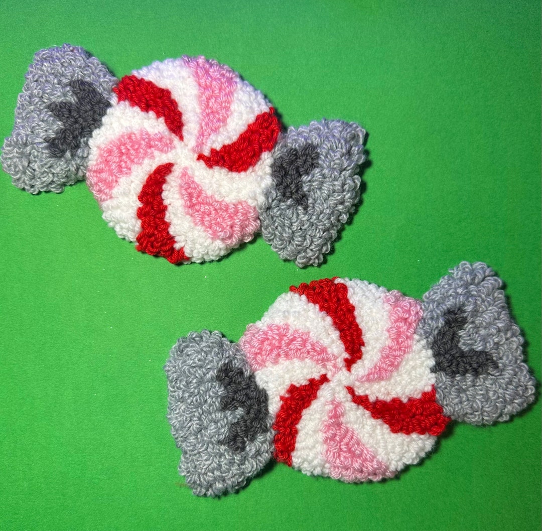 Large Christmas Peppermint Candy Holiday Punch Needle Mug Rug Coaster ...