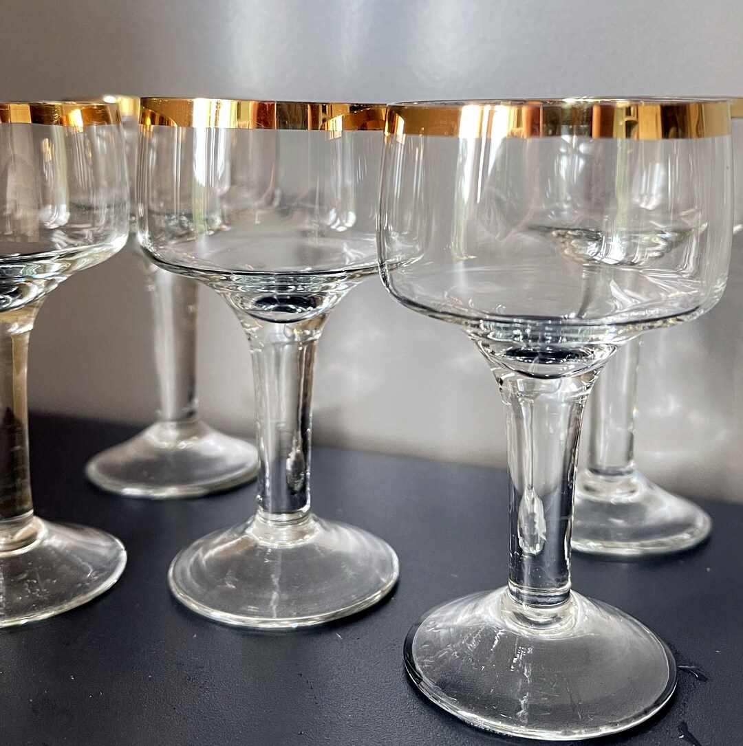 Set of 5 Glasses Gold Rim Vintage 5 Shot Vodka Glasses on Leg With Gold ...