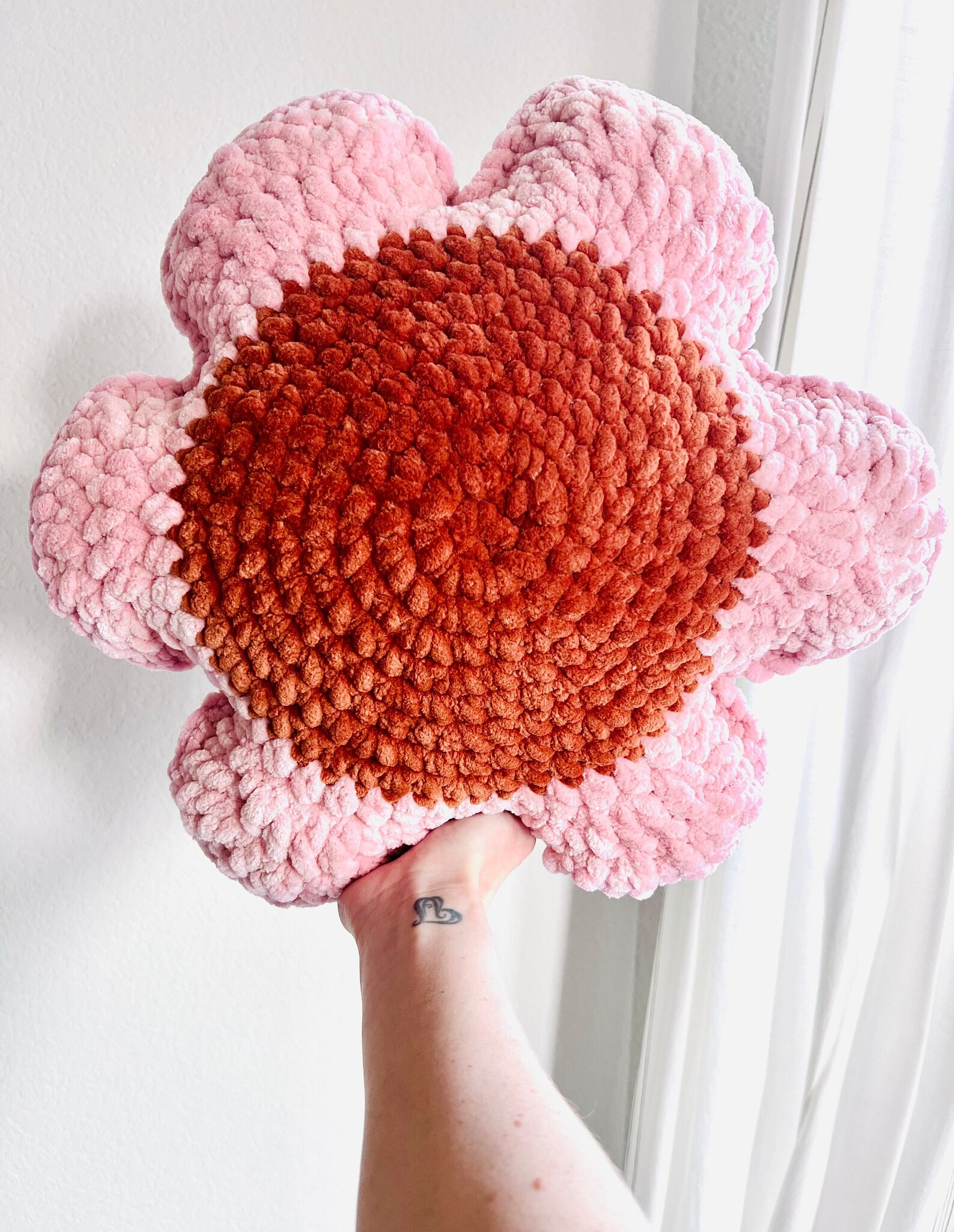 Daisy Pillow | Chunky Crochet Flower Pillow | Flower Decor | Nursery ...