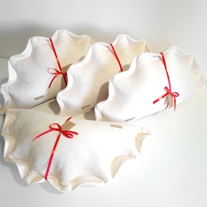Dumpling Pillow: Perfect New Home Gift - Cozy Pierogi Dumplings Pillow ...