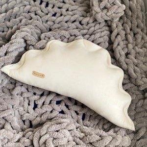 Dumpling Pillow: Perfect New Home Gift - Cozy Pierogi Dumplings Pillow ...