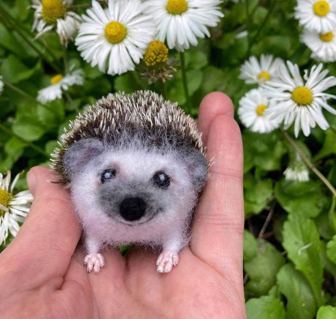 Handmade Realistic Hedgehog Figurine Needle Felted Hedgehog Replica Toy ...