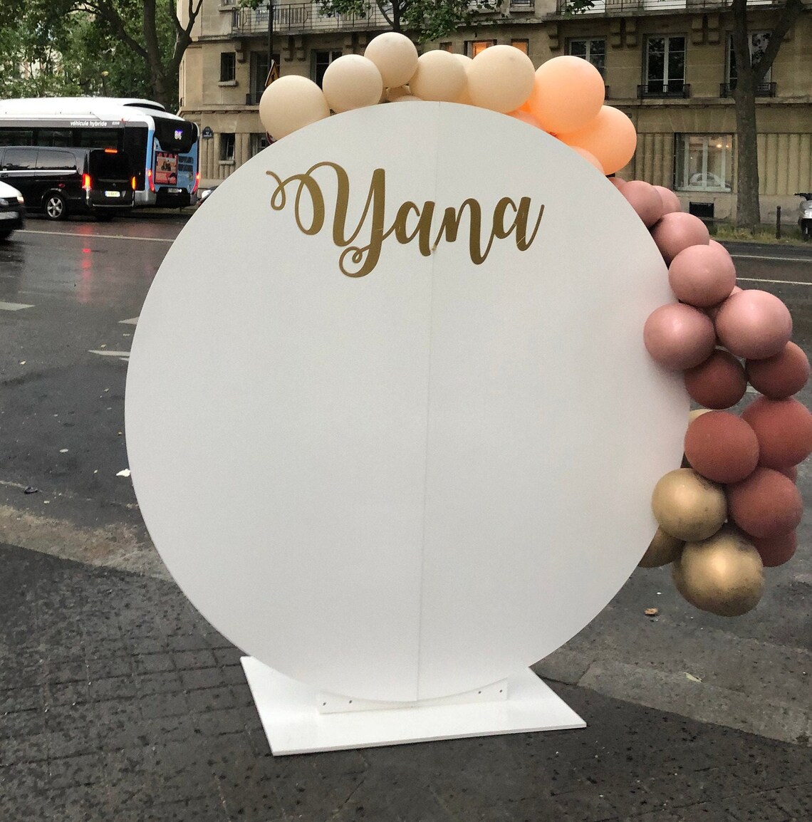 White Round Photo Backdrop Circular Photobooth Backdrop - Etsy