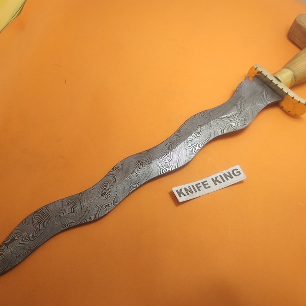 Shop Kris Knife - Etsy
