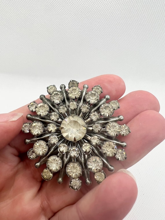 Vintage atomic age pin - Gem