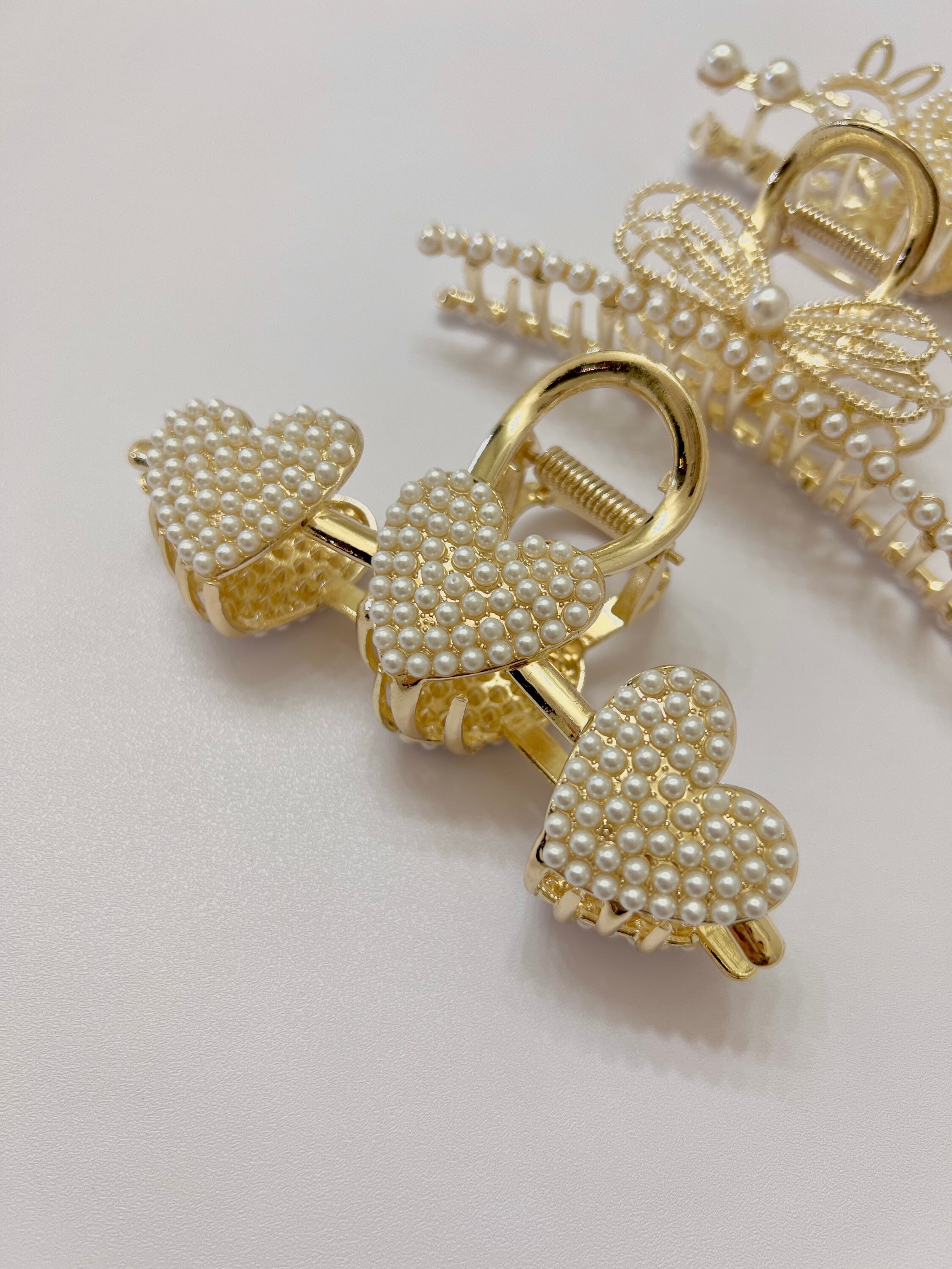 Pearl Hair Claw Clips: Set of Three Golden Metal Hair Accessories - Etsy