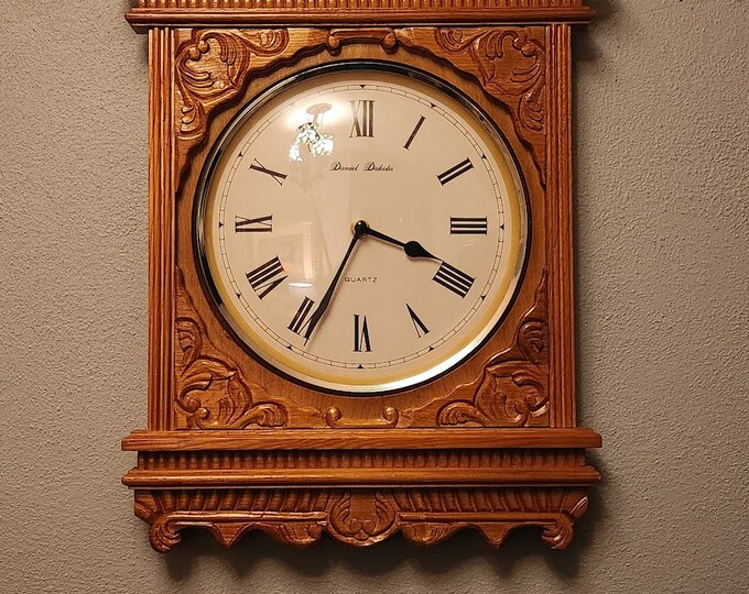 Vintage Daniel Dakota Carved Wood Wall Clock Quartez Wall Clock - Etsy