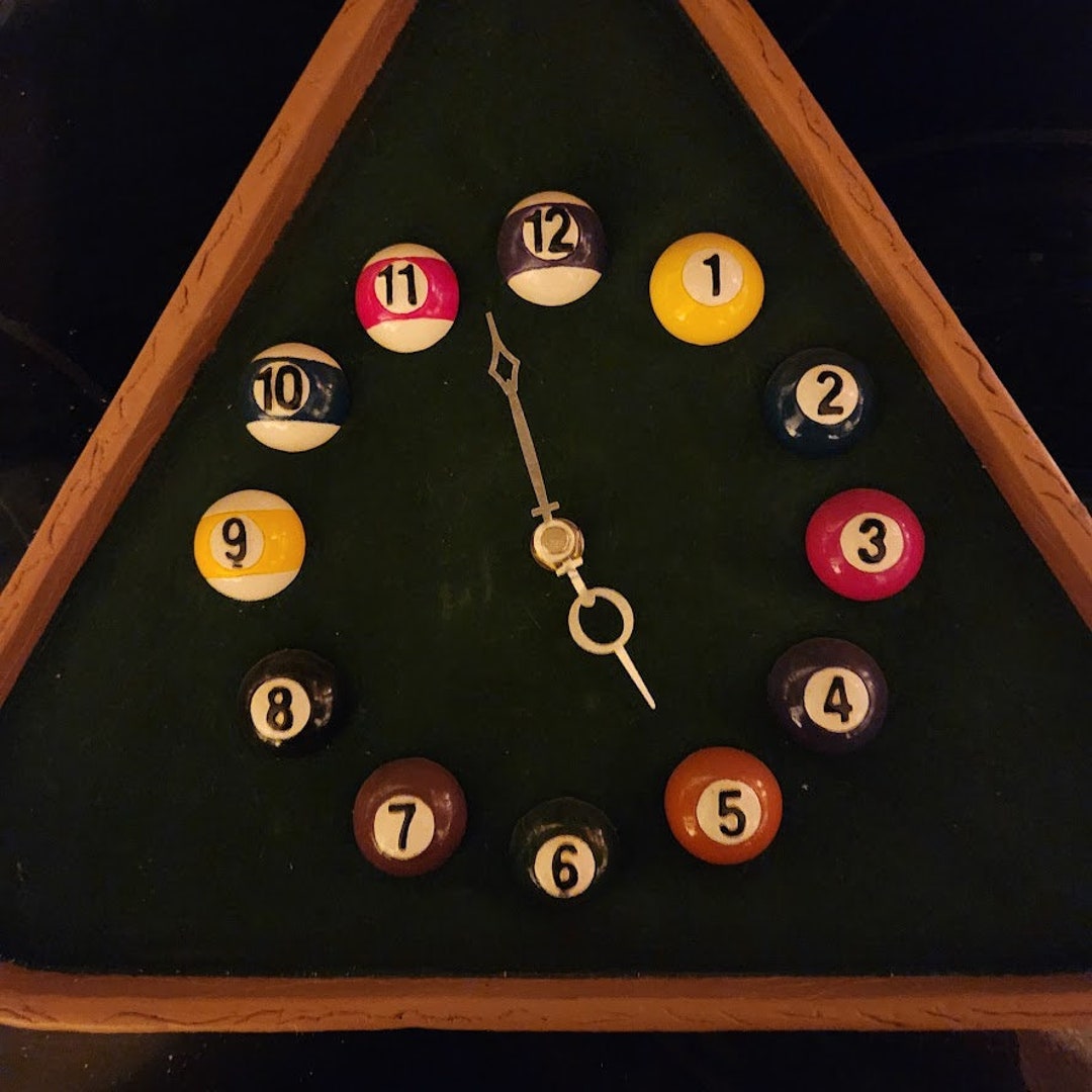 Vintage Billard's Ball/pool Ball Wall Clock - Etsy