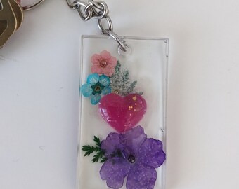Clear Multicolor Pressed Flower Heart Resin Keychain - Etsy