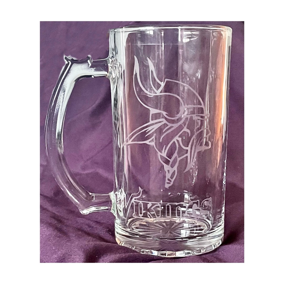 Minnesota Vikings Engraved Glass Beer Mug NFL Barware, Personalized ...