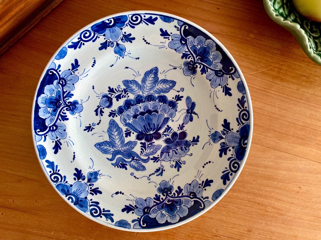 Classic Delft Blue Regina Wall Plate - Etsy