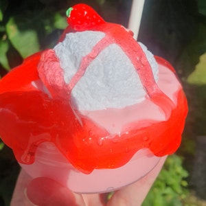 Strawberry Milk DIY Slime // Glossy Slime With Clay Topper // NZ Slime ...