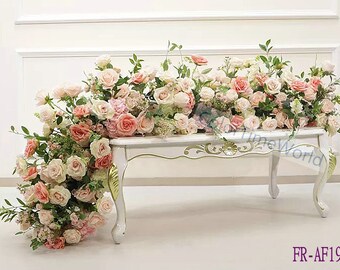 Pink Flower Table Runner - Etsy