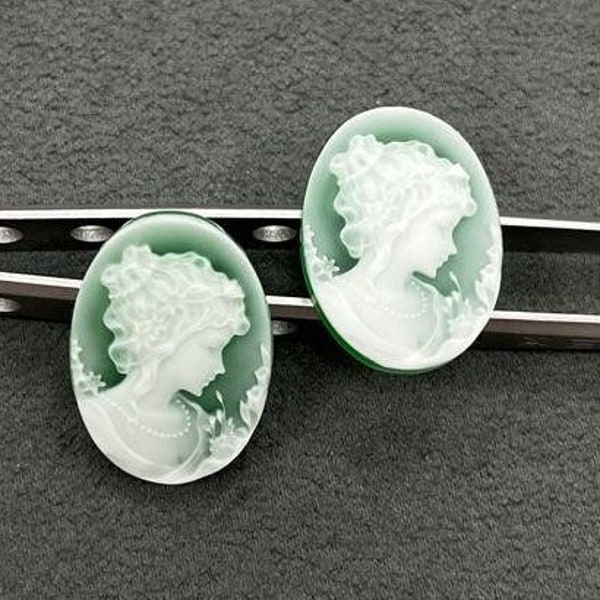 Green Cameo - Etsy