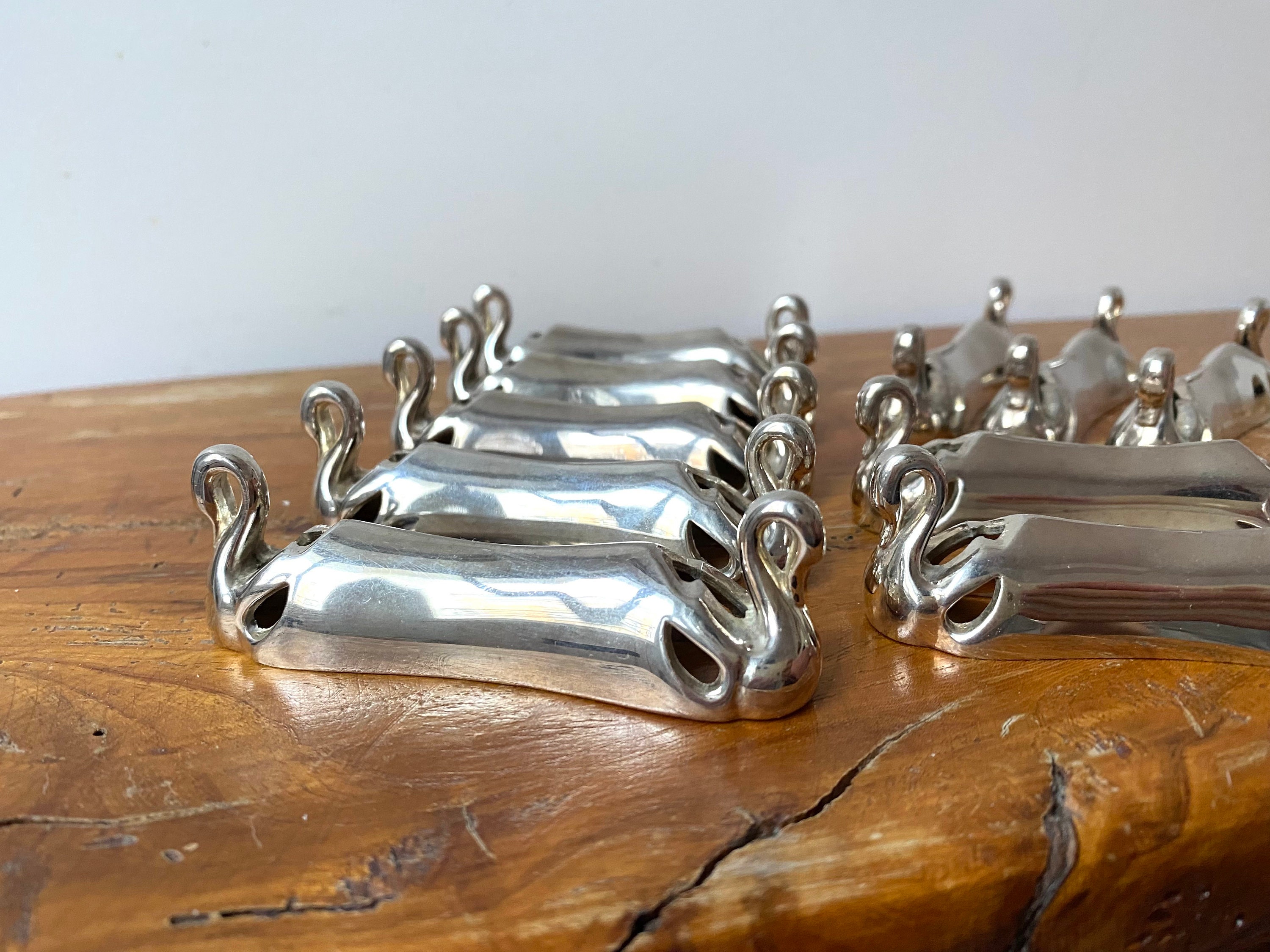 Set of 10 Vintage Swan Knife Holders 80s Silver Metal Knife - Etsy