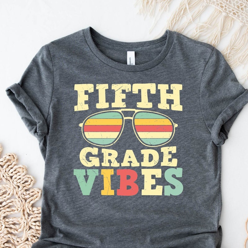 5th Grade Teacher Shirt - Etsy