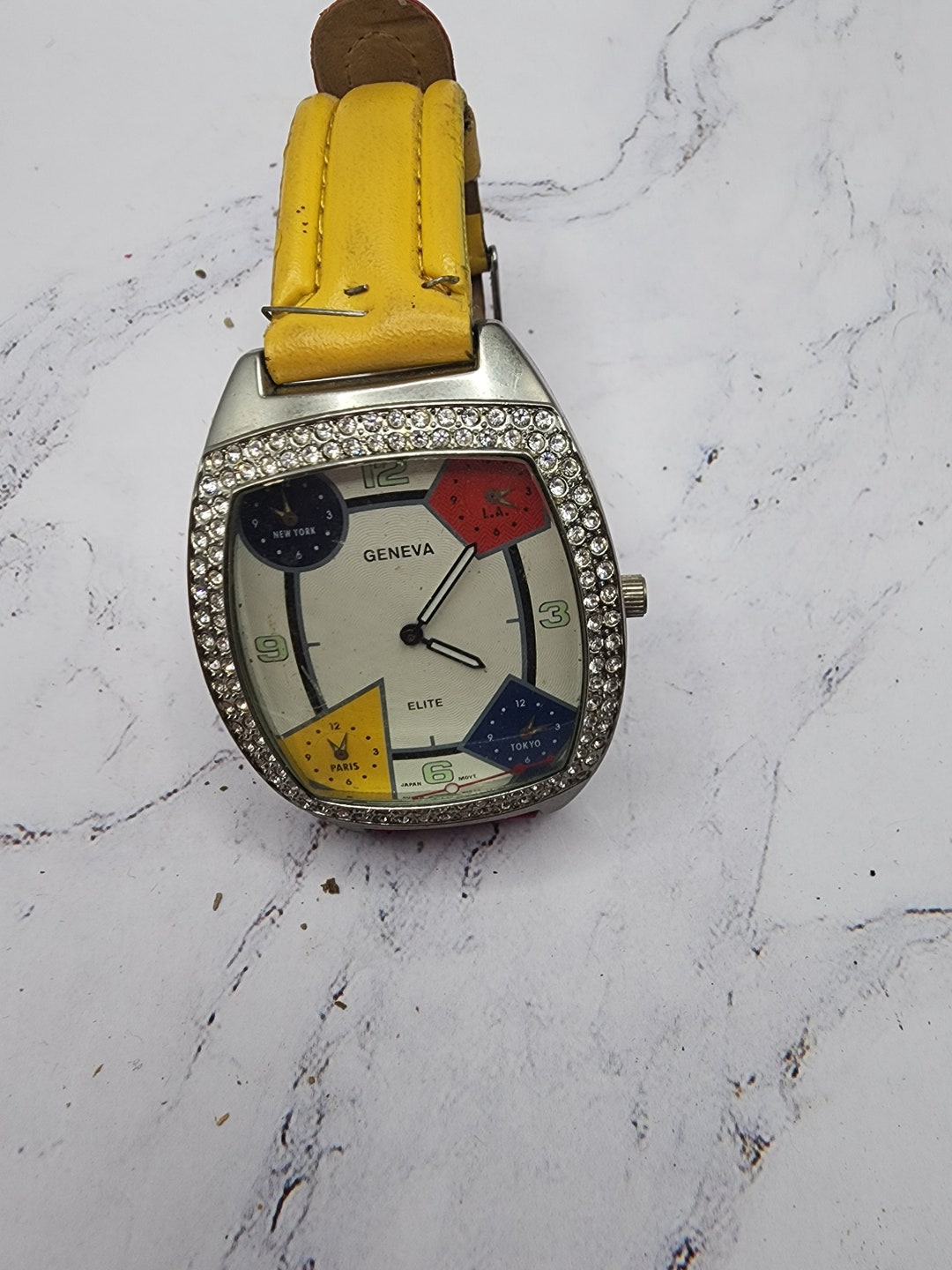 Vintage Geneva Elite Red & Yellow Watch - Etsy