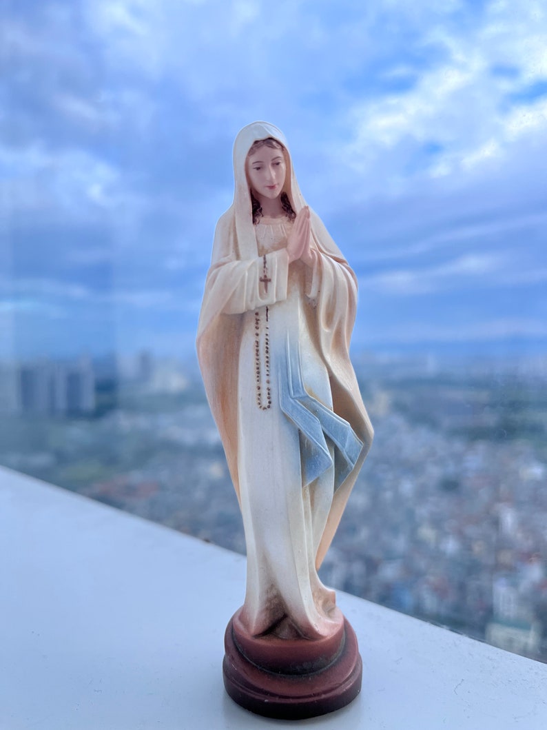 Hand-painted Mini Virgin Mary Statue: Catholic Gift - Etsy