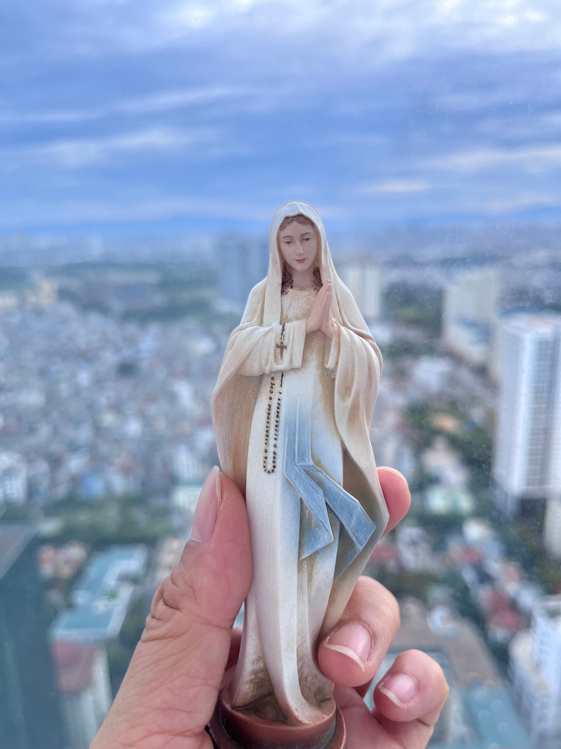 Hand-painted Mini Virgin Mary Statue: Catholic Gift - Etsy