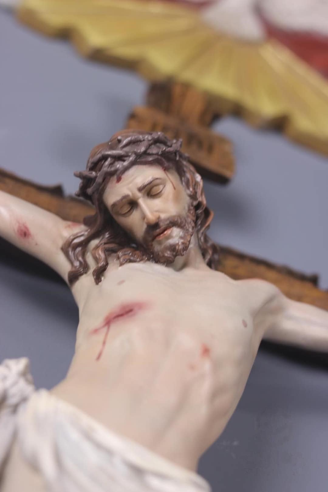 The Crucifixion of Jesus Statue | Jesus Wall Statue | Worship Statue - Etsy