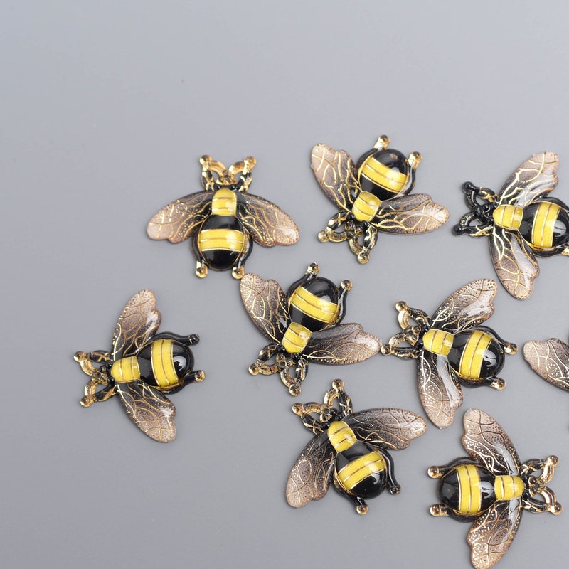 Bee Buttons - Etsy