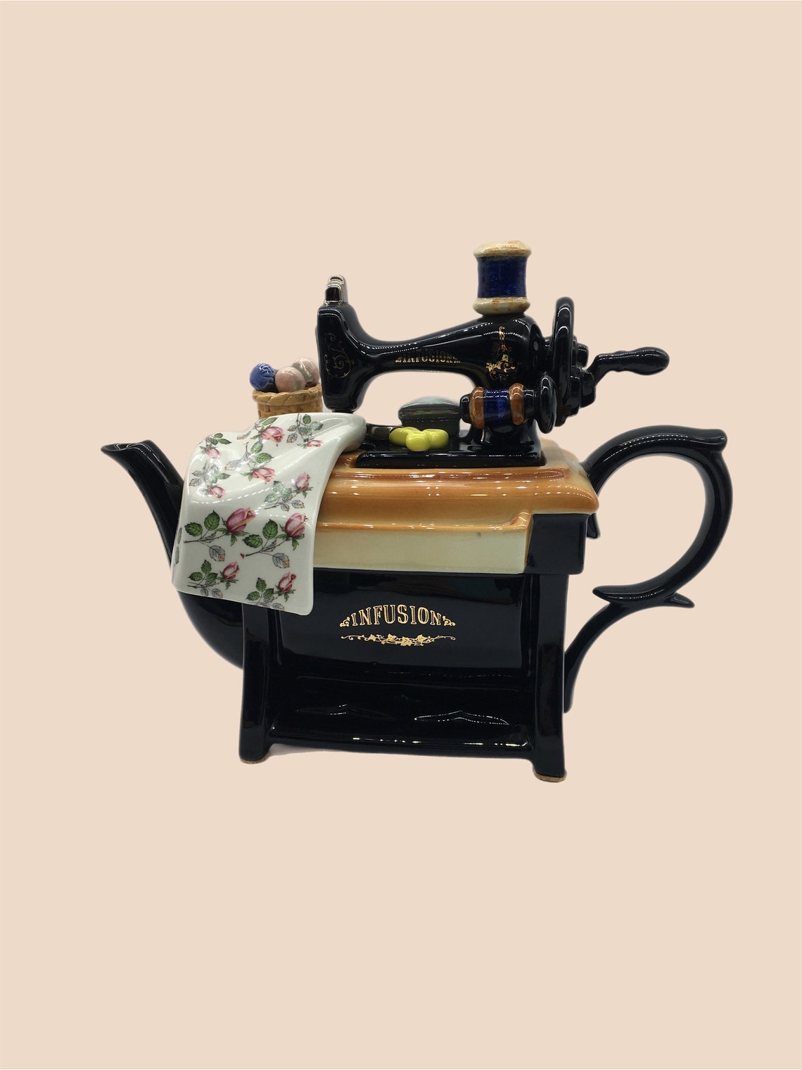Paul Cardew Sewing Machine Teapot: Vintage English Design - Etsy
