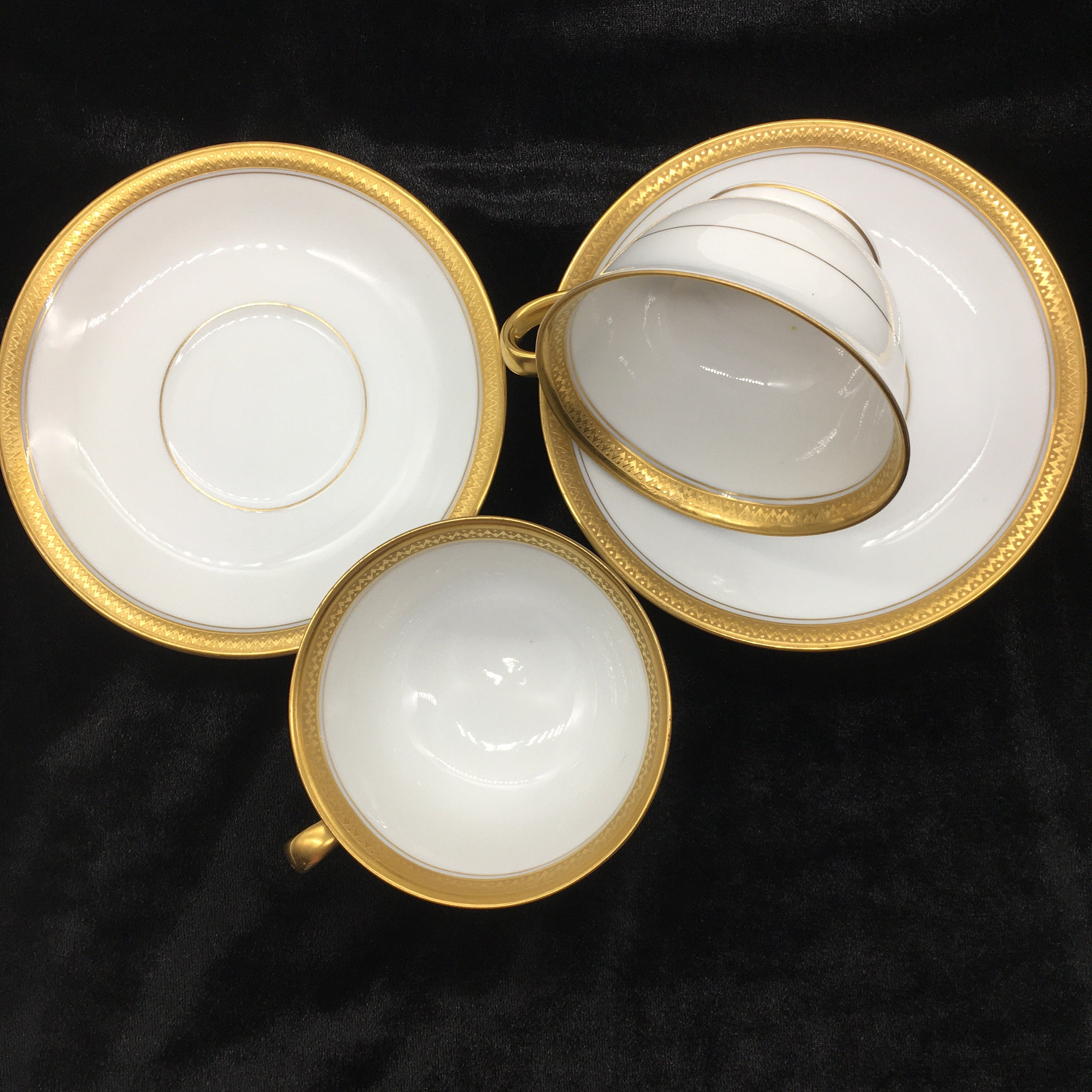 Pickard Fine Porcelain China Gold Gilded Set of 2 Tea Cups and 2 ...