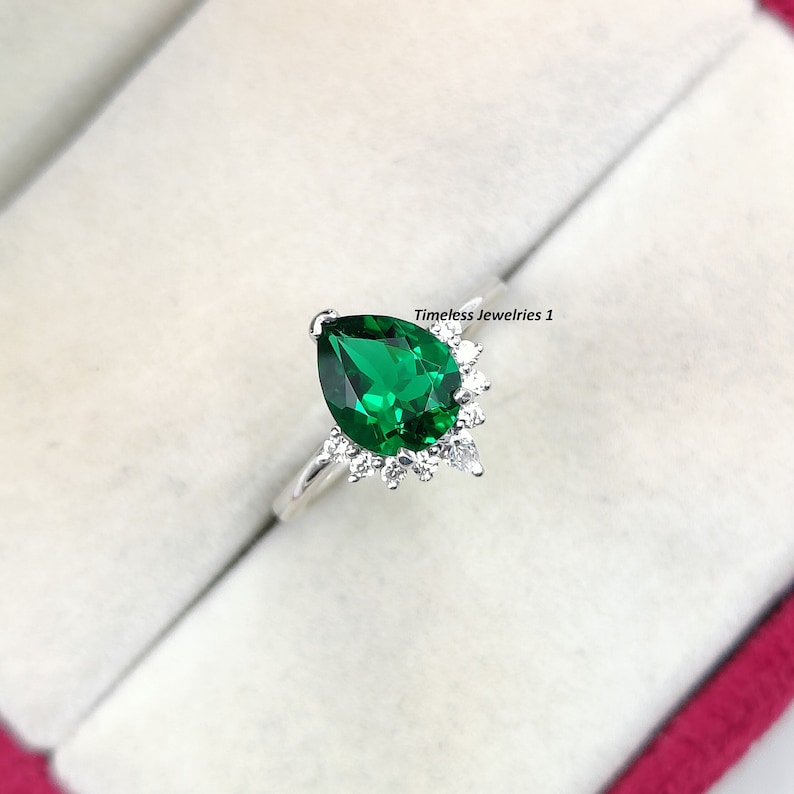 Tear Drop Emerald Engagement Ring Dainty Pear Cut Green Stone - Etsy