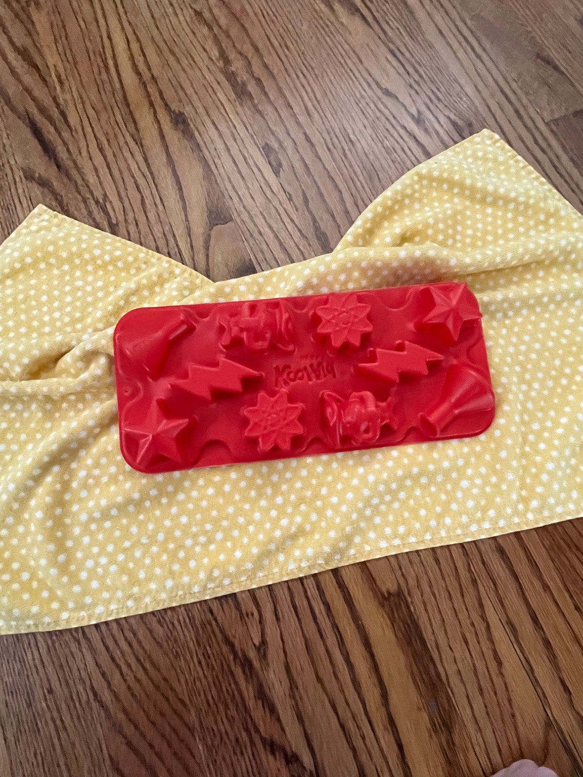 Vintage Kool-aid Ice Cube Tray Mold Space Science Red Plastic Soap ...