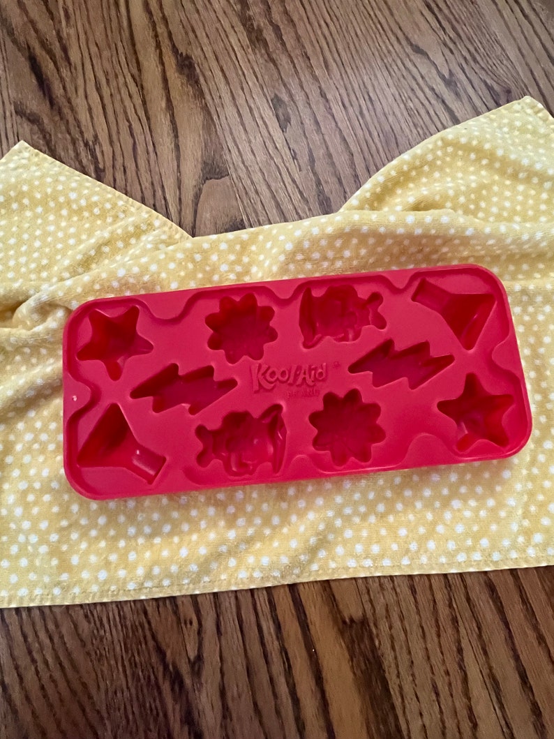 Vintage Kool-aid Ice Cube Tray Mold Space Science Red Plastic Soap ...