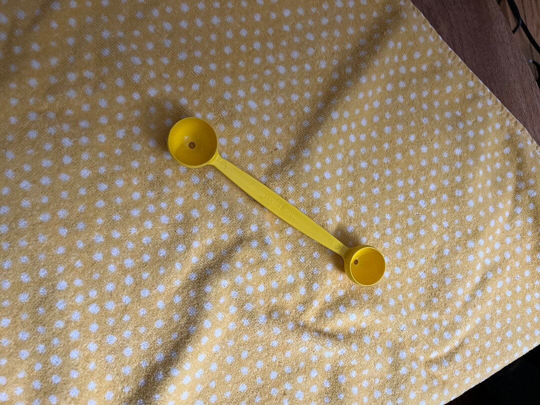 Vintage Tupperware Yellow Melon Baller 1333 - Etsy