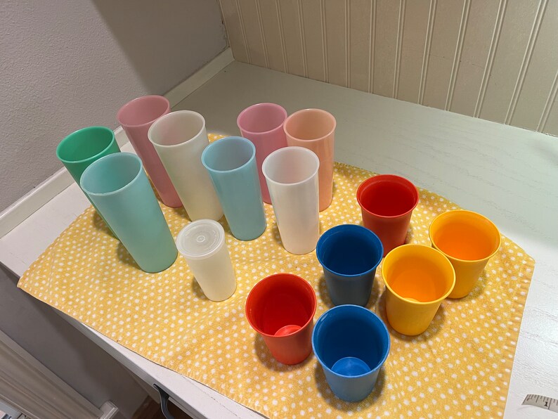 Vintage Tupperware Cups Adult & Kids Sizes 109 115 107 117 - Etsy