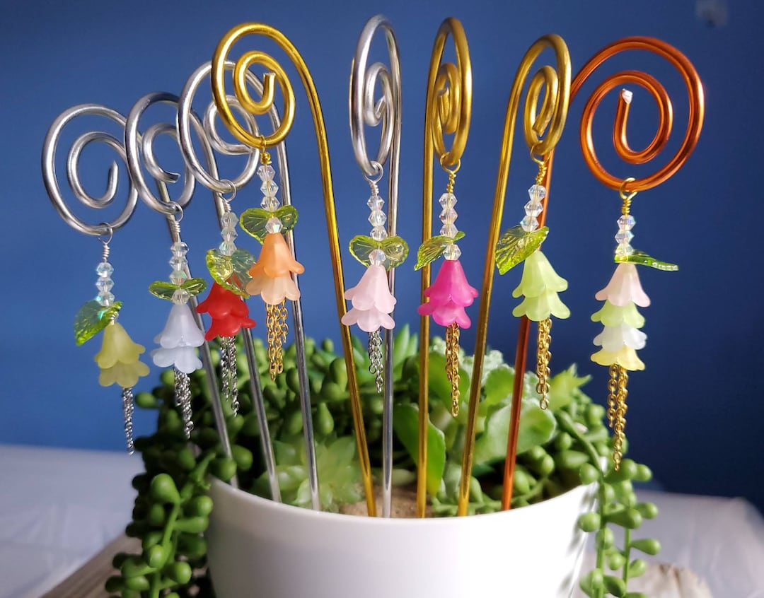Fairy Garden Wand Flowers and a Leaf, Miniature Garden and Plant Pot ...