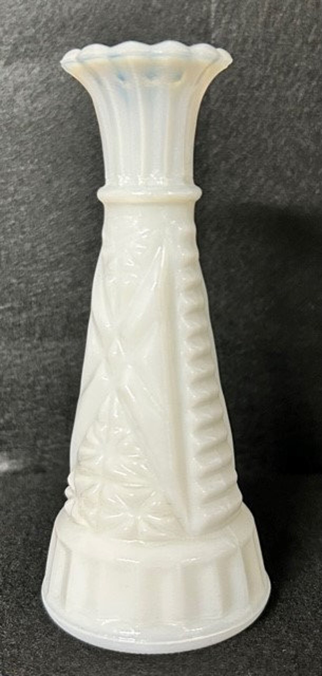 Milk Glass Vase - Etsy