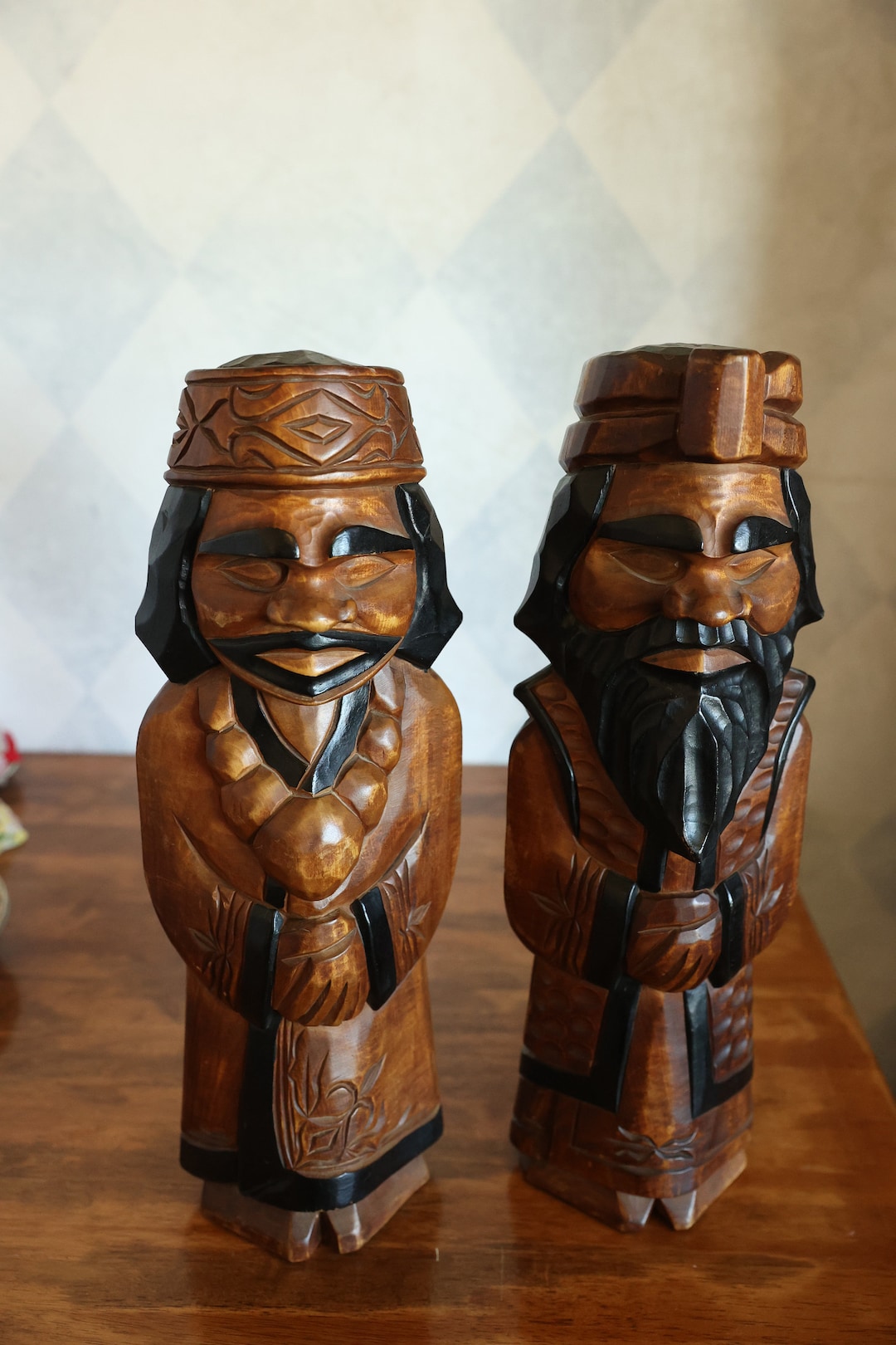 Set of 2 Japanese Carved Wooden Ainu Tribe Figurines, Large Carved ...