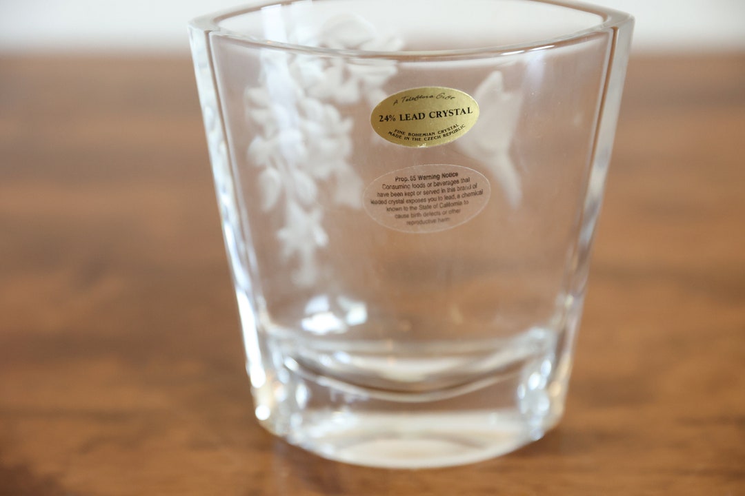 24% Lead Crystal Etched Hummingbird Vase, Excellent Condition, Original ...