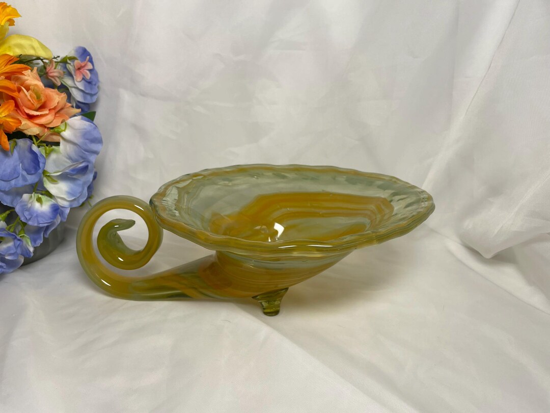 Vintage Ozark Art Glass Orange and Yellow Swirl Cornucopia Centerpiece ...
