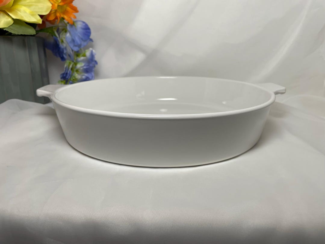 Vintage Corningware White Round Buffet Serving or Baking Dish B-10-B - Etsy