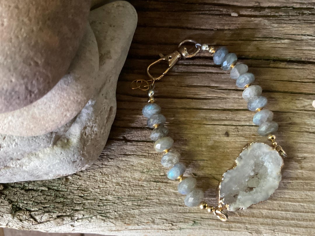 Labradorite & Geode Bracelet: 14K Gold-filled Boho Gemstone Jewelry - Etsy