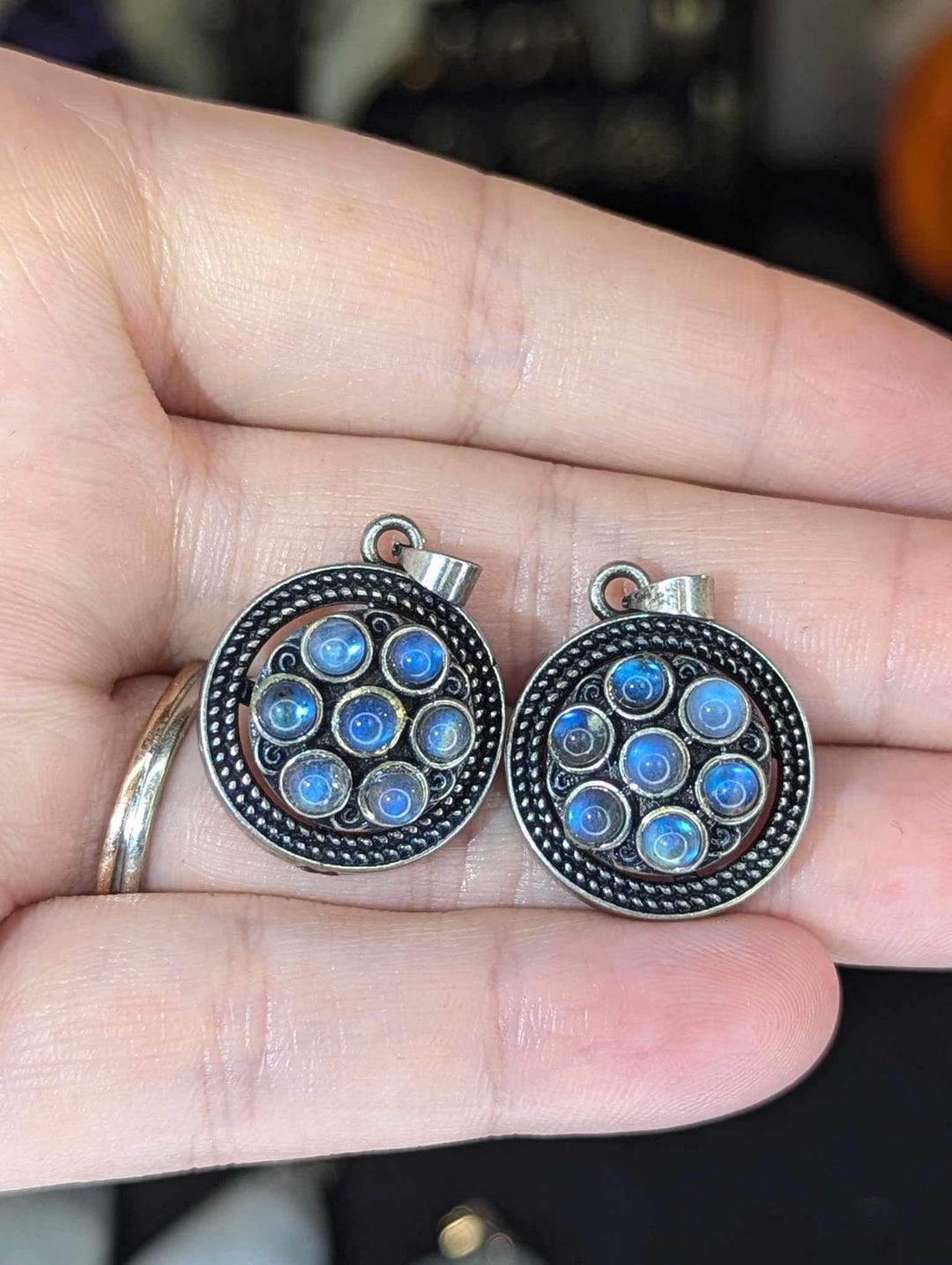 High Flash Labradorite Fidget Spinner Pendant - Etsy