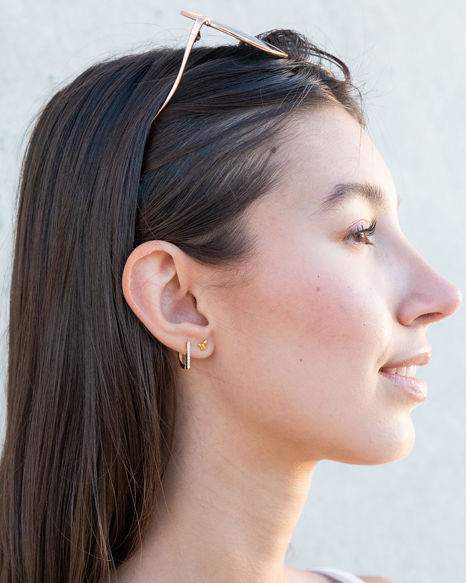 D FLAT Huggie Hoop Earrings, Flat Back D Shape Huggie Earrings, Gold ...