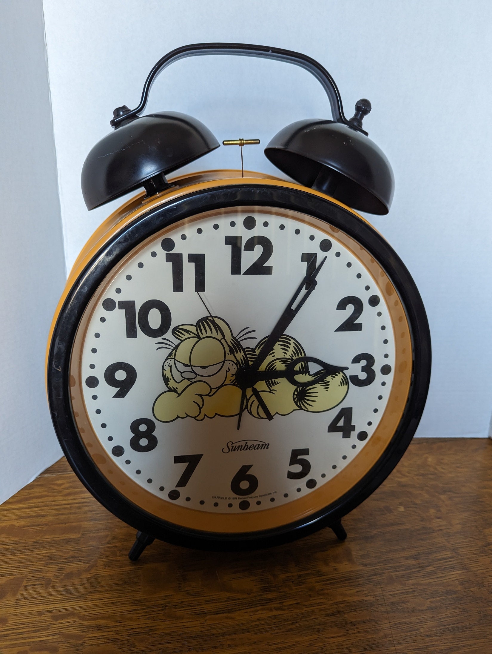 Giant Single Bell Alarm Clock