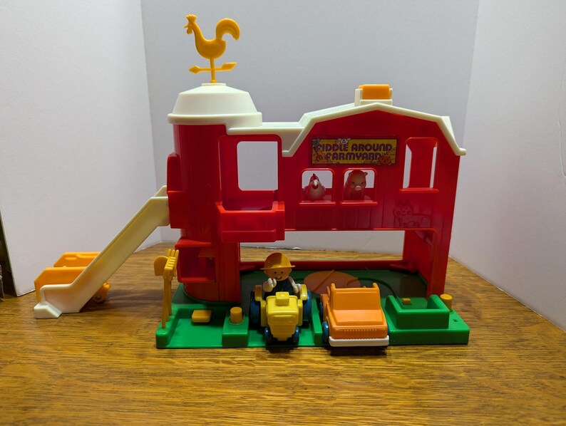 Vintage Fiddle Around Farmyard by Tomy, Interactive. in Original Box ...