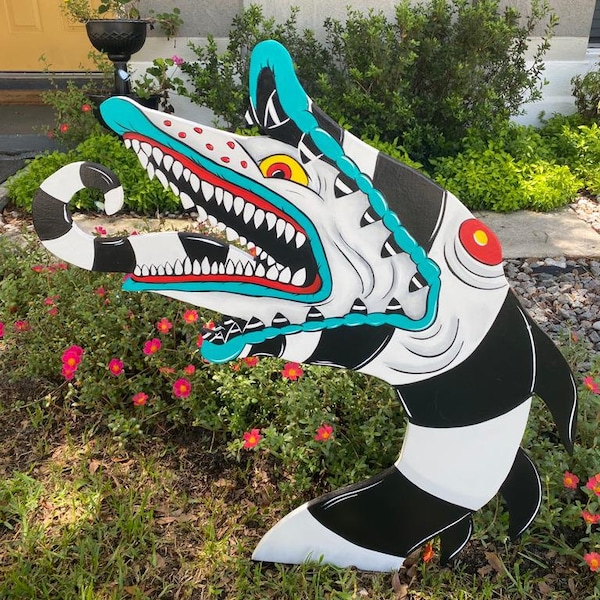 Beetlejuice Worm - Etsy