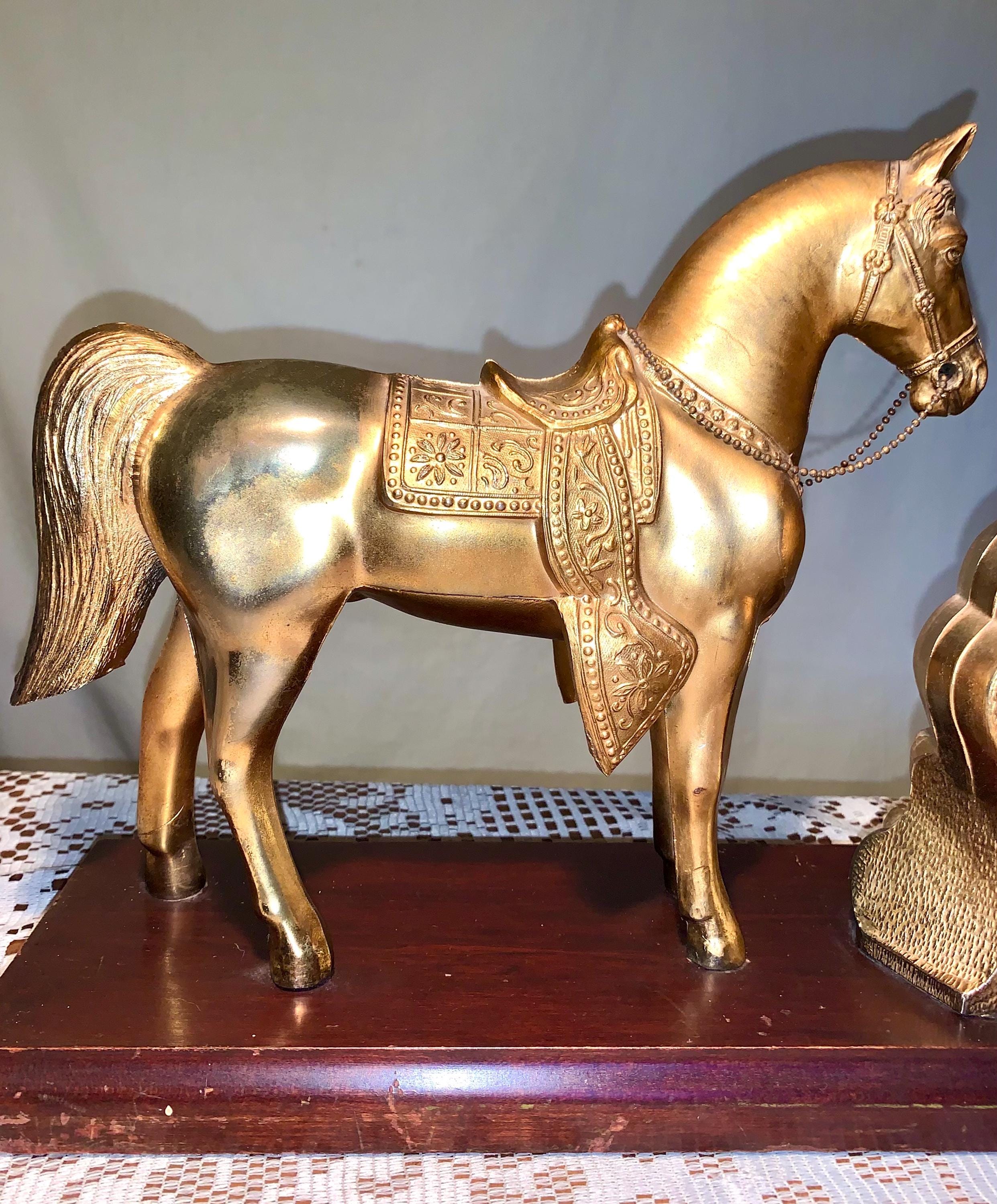 Vintage 1940s All Original-united Clock Co. Self-starting Gold Metal ...