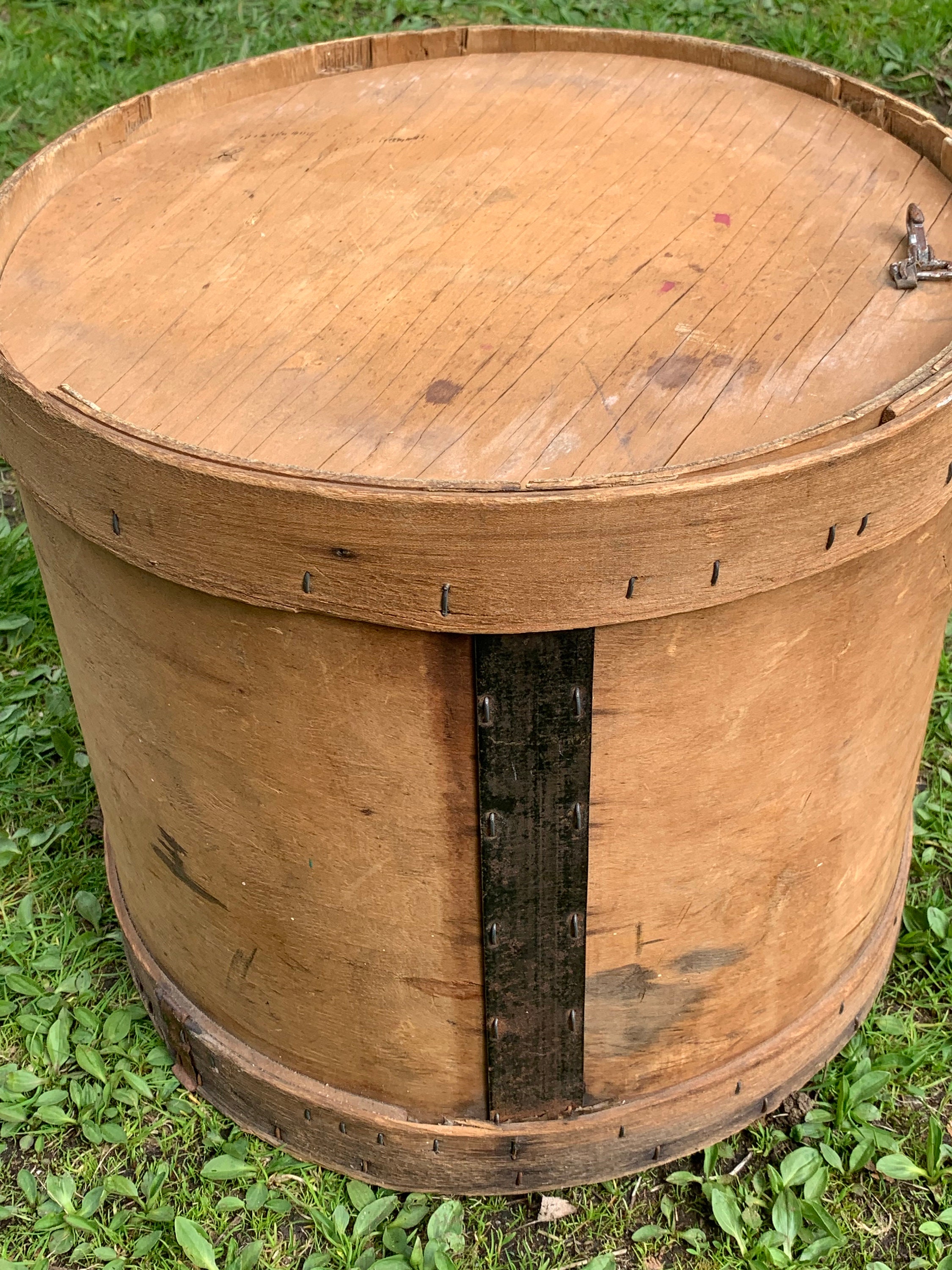 1960 Vintage “FORD MOTOR CO. of Canada Ltd.” Collectors Bentwood All ...