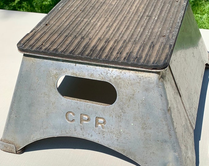 Vintage 1940s Canadian Pacific Railway “CPR” Relief/embossed Logo Train ...
