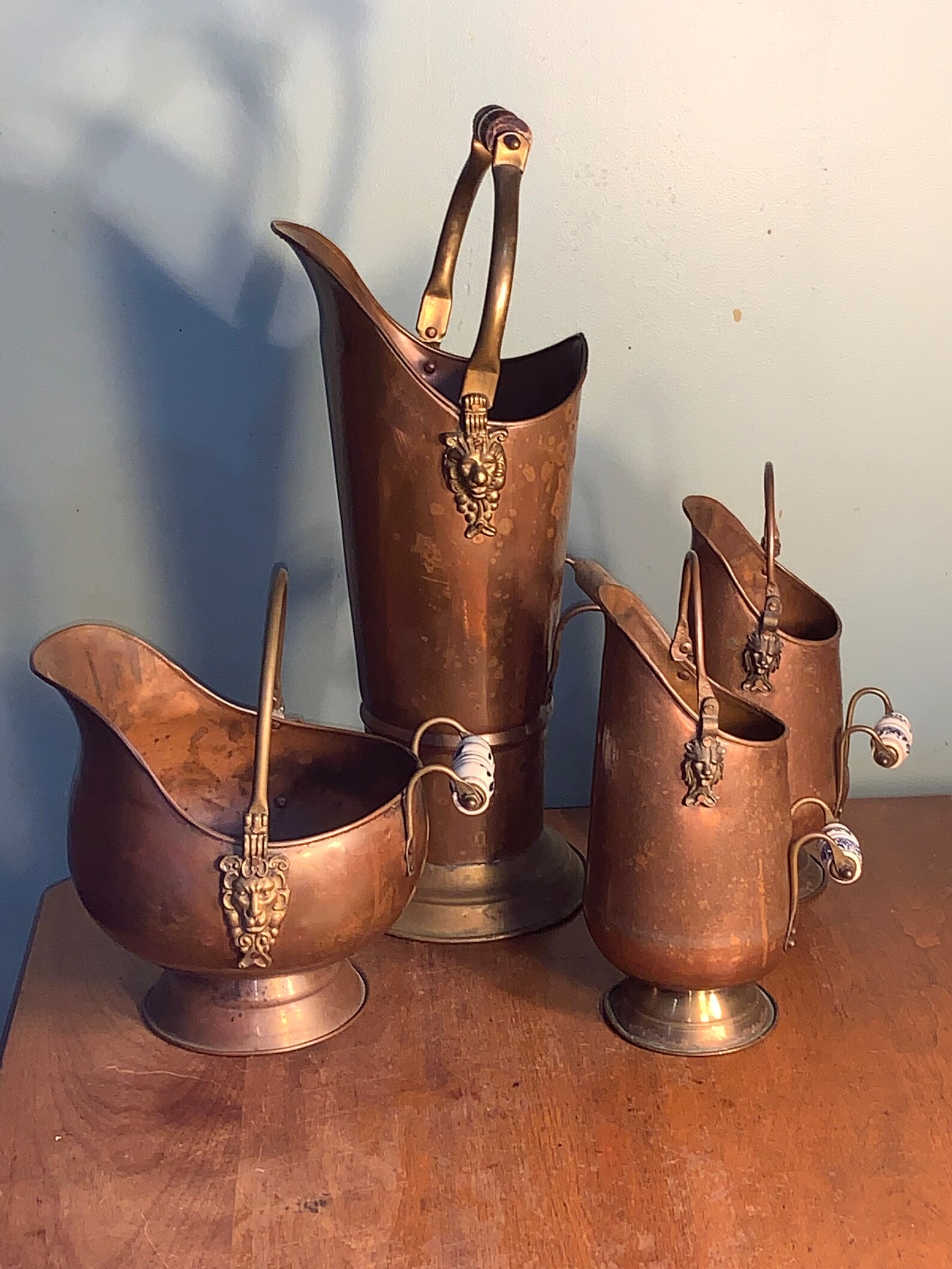 SET of Four-amazing-vintage 1970s Copper/brass Lion Head Delft Ceramic ...