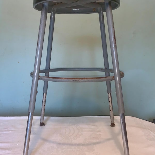 Vintage Metal Stool - Etsy