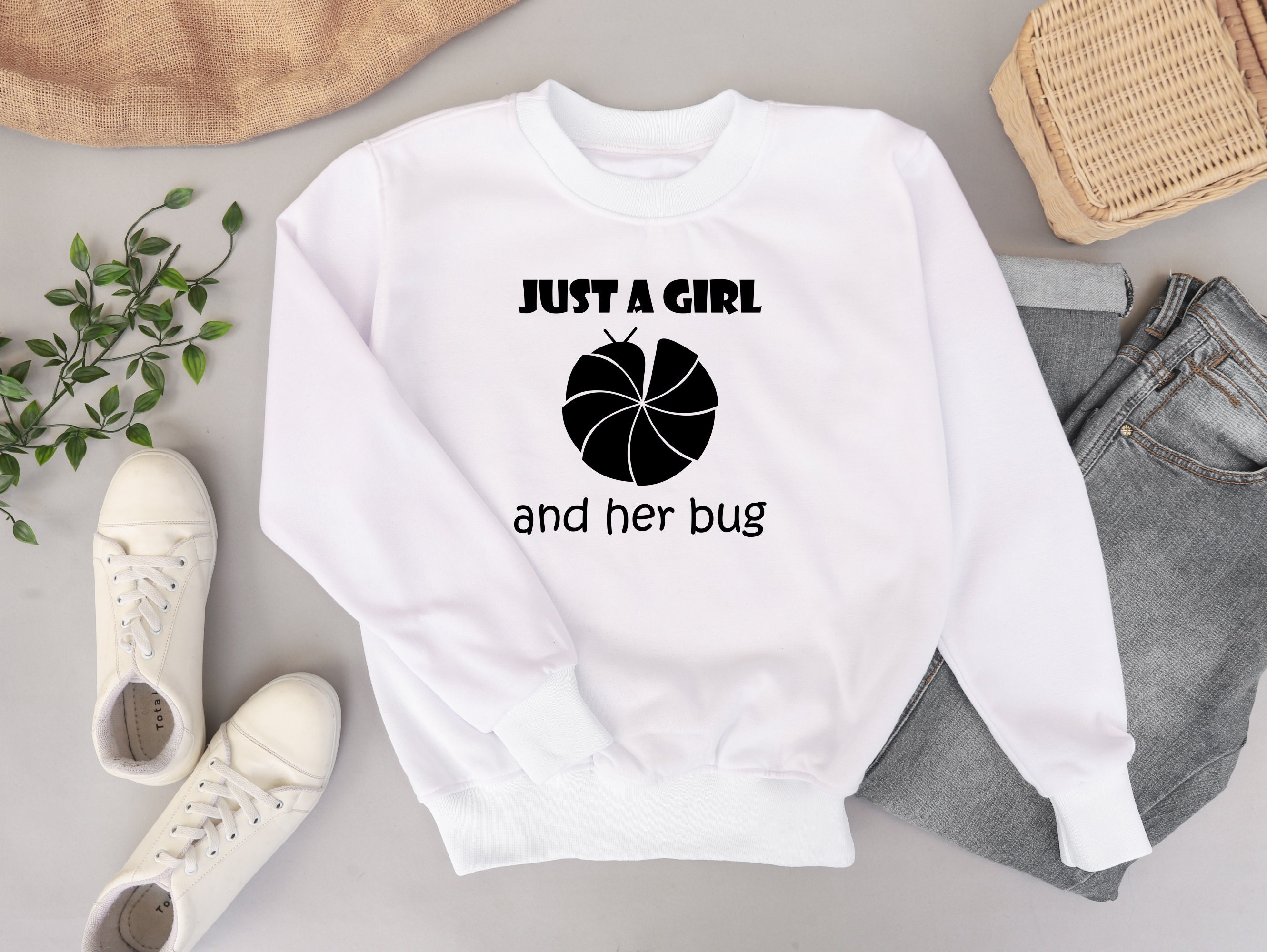 Isopod Svg, Isopod Png, Just a Girl and Her Bug Roly Poly, Role Poly ...